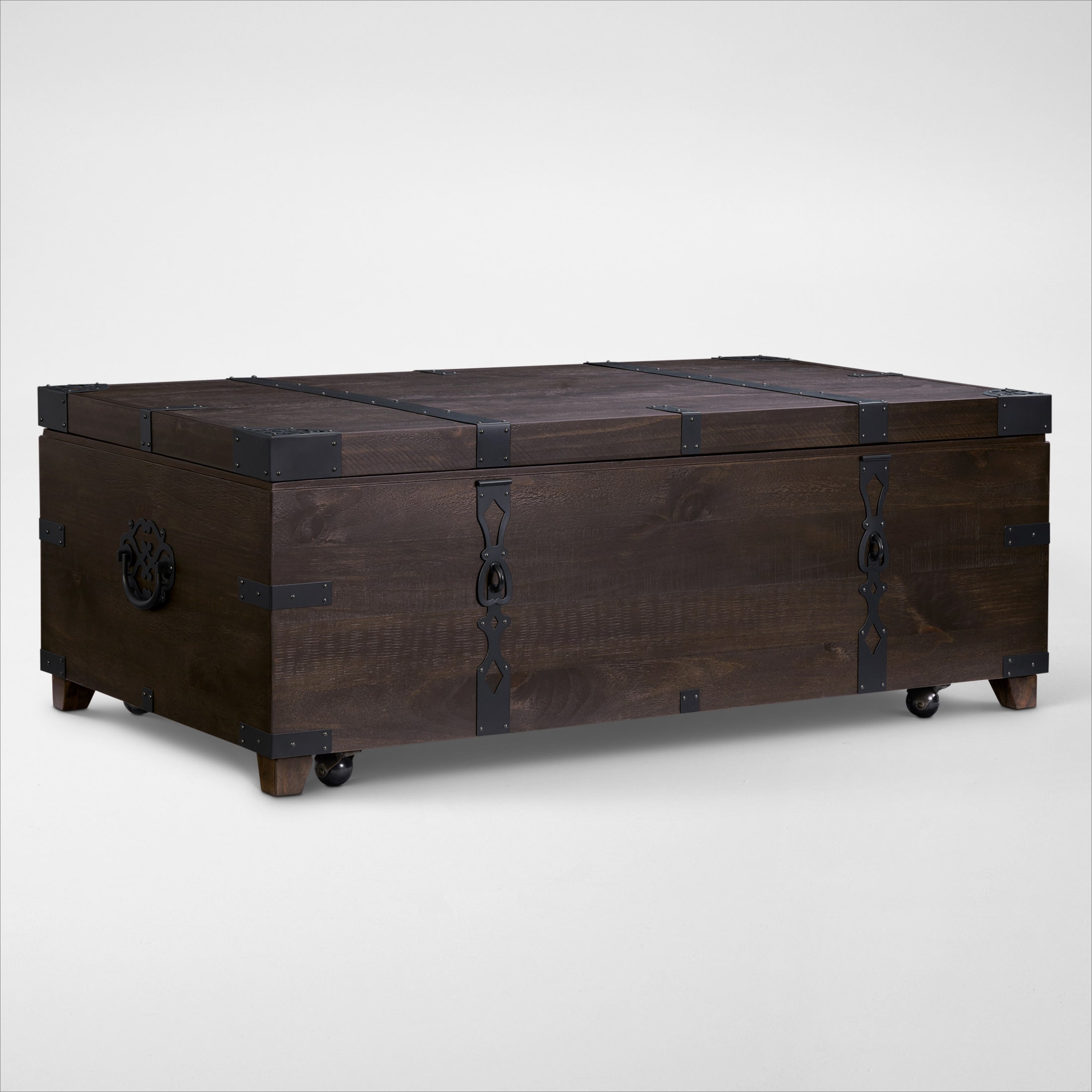 Modern trunk coffee table store