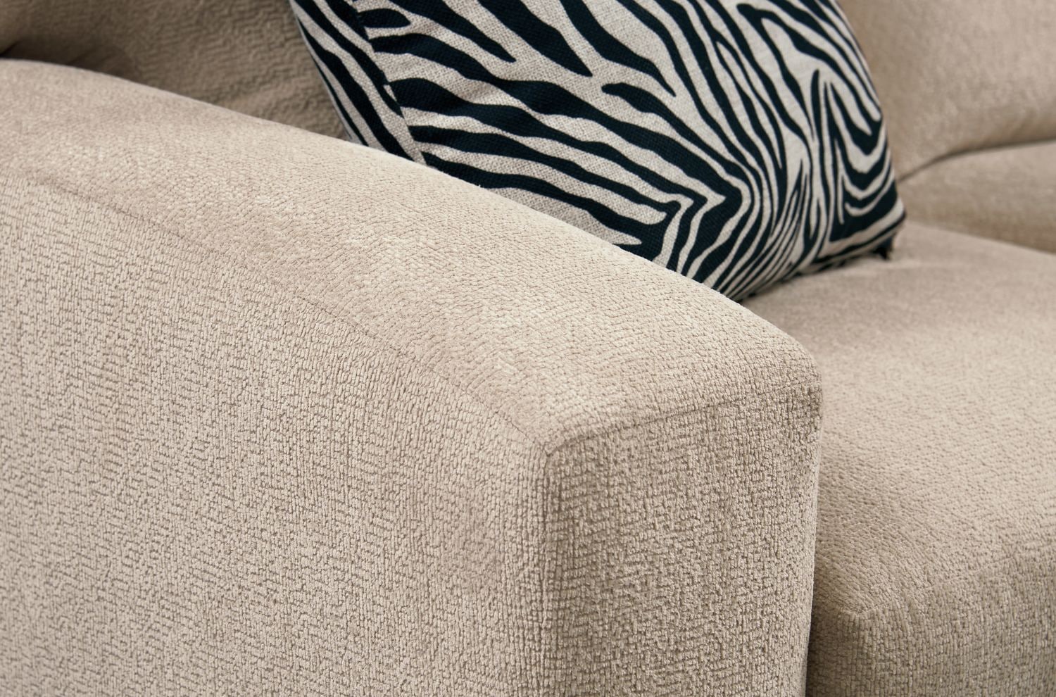 Nala sofa chaise store
